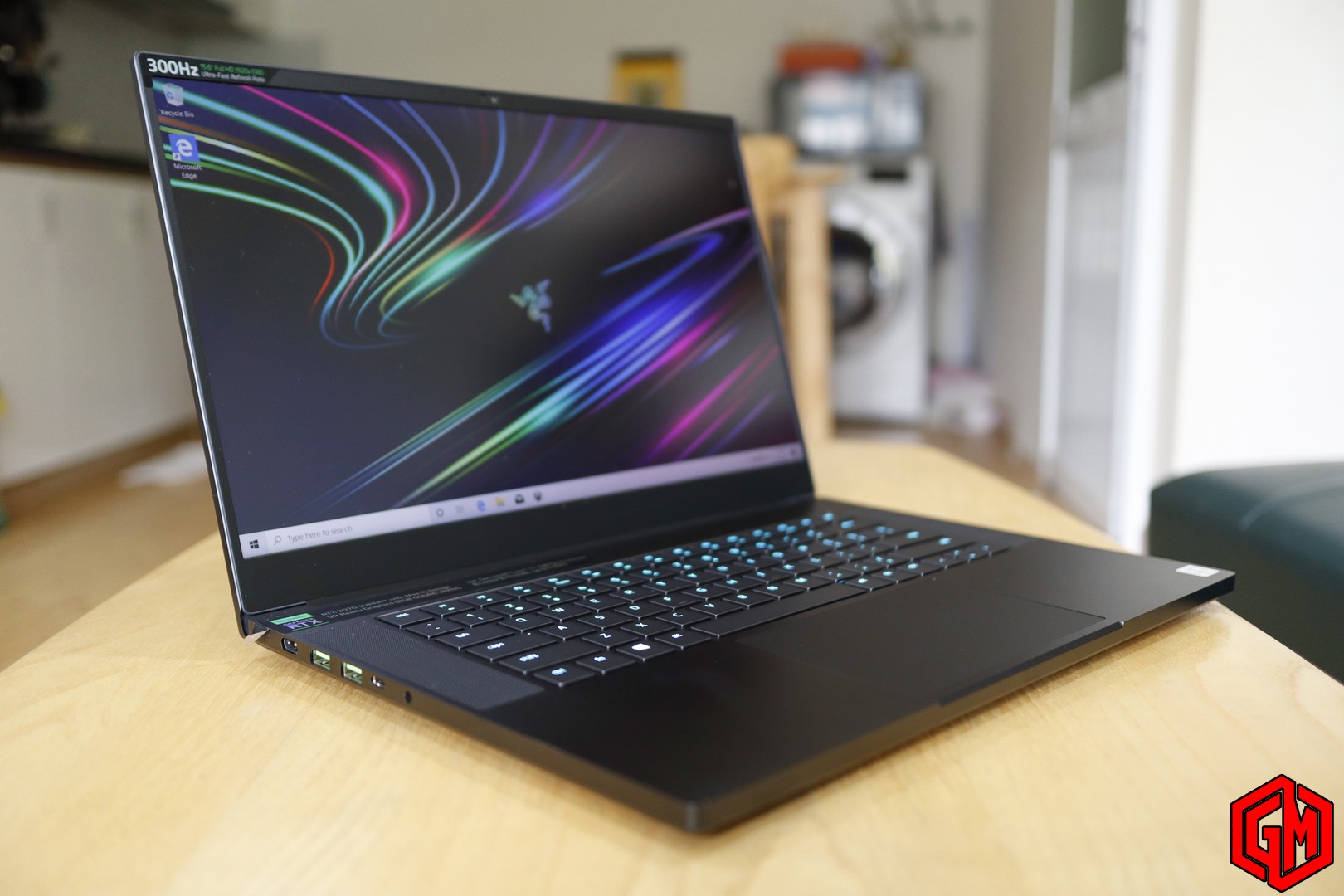 Razer Blade 15 2020 RTX 2070 Super HCM và Toàn Quốc
